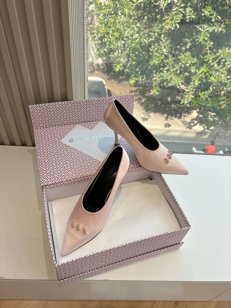 Low-cost Balenciaga Heeled Shoes