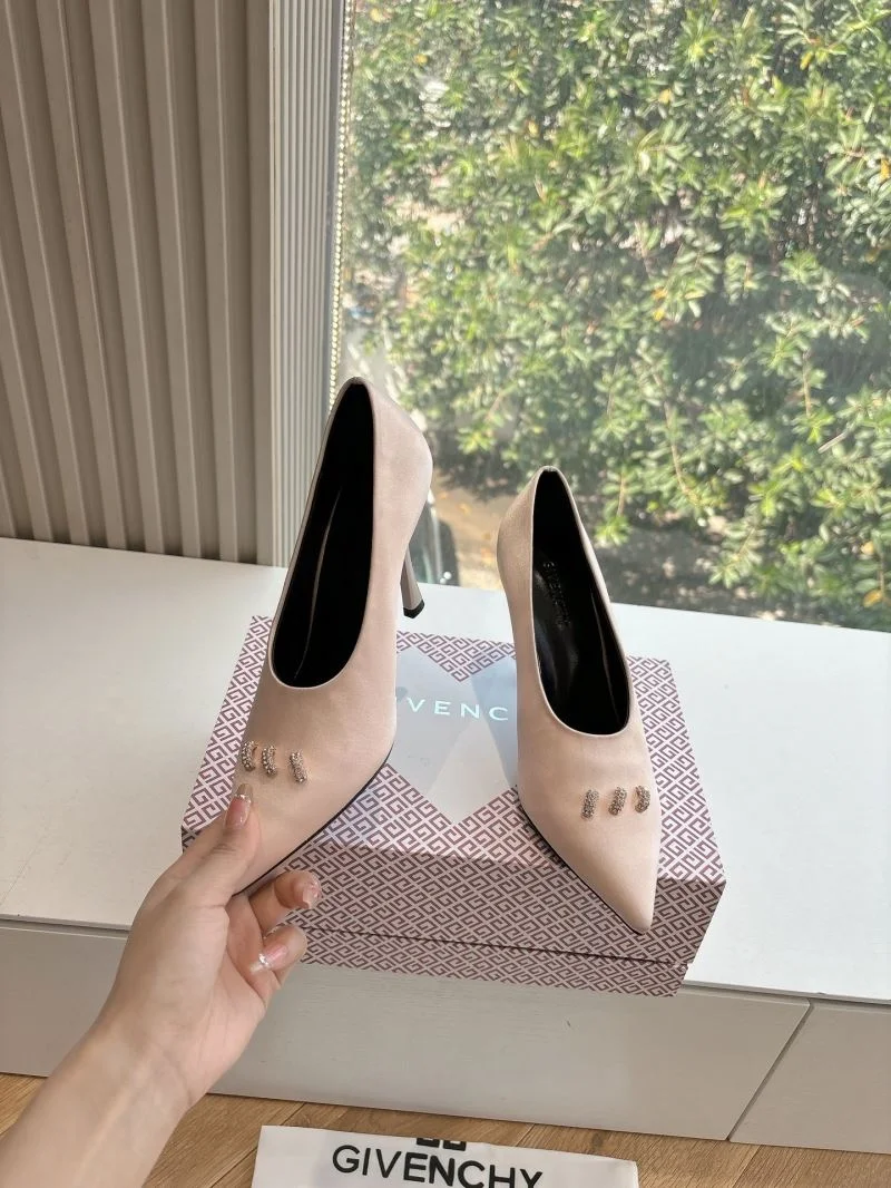 Low-cost Balenciaga Heeled Shoes