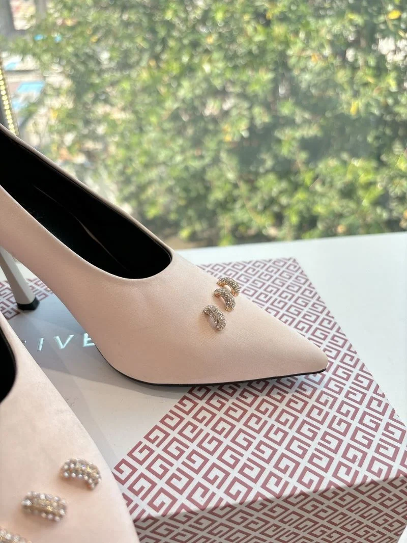 Low-cost Balenciaga Heeled Shoes