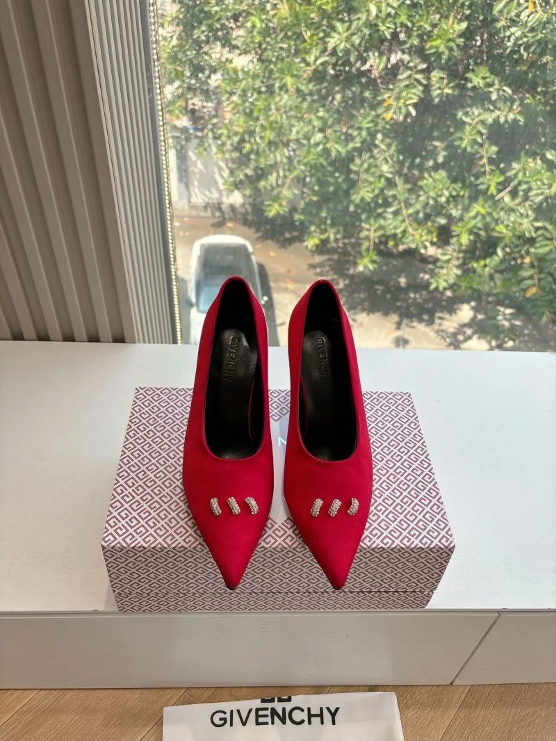 Reasonably priced Balenciaga Heeled Shoes