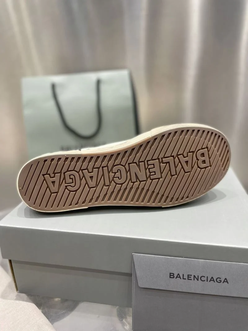 Brand-authenticated Balenciaga High Shoes