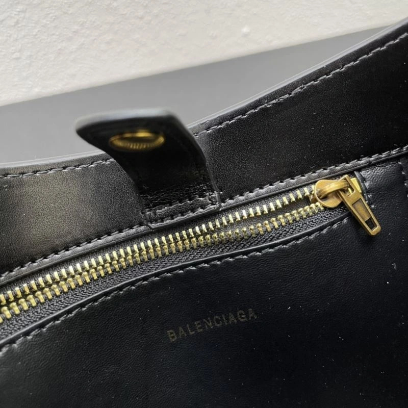 Top match Balenciaga Hobo Bags