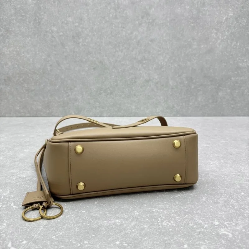 Cut-rate Balenciaga Hobo Bags