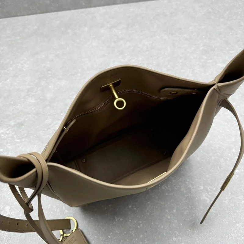 Cut-rate Balenciaga Hobo Bags