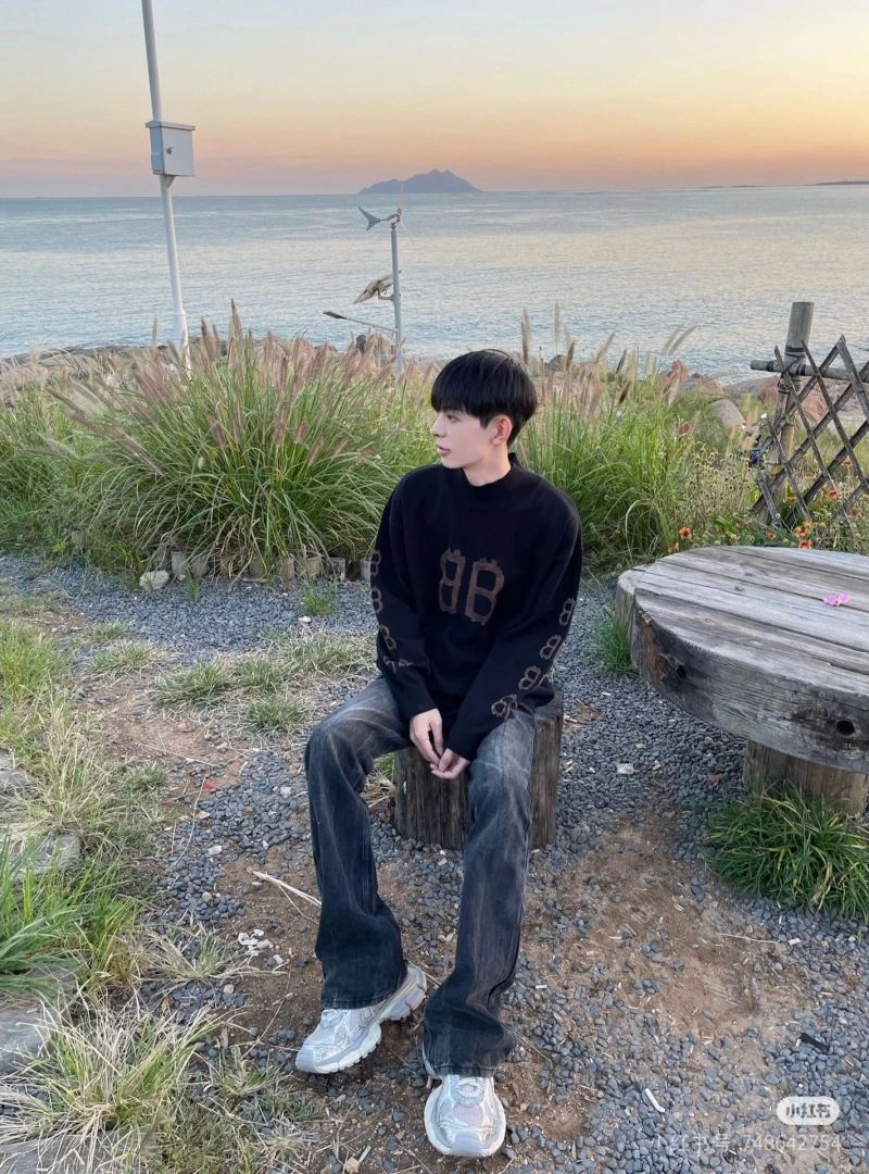 Indistinguishable Balenciaga Hoodies