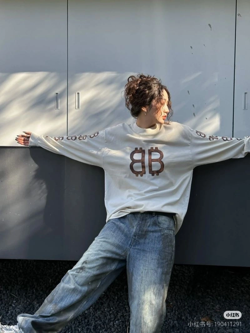 Indistinguishable Balenciaga Hoodies