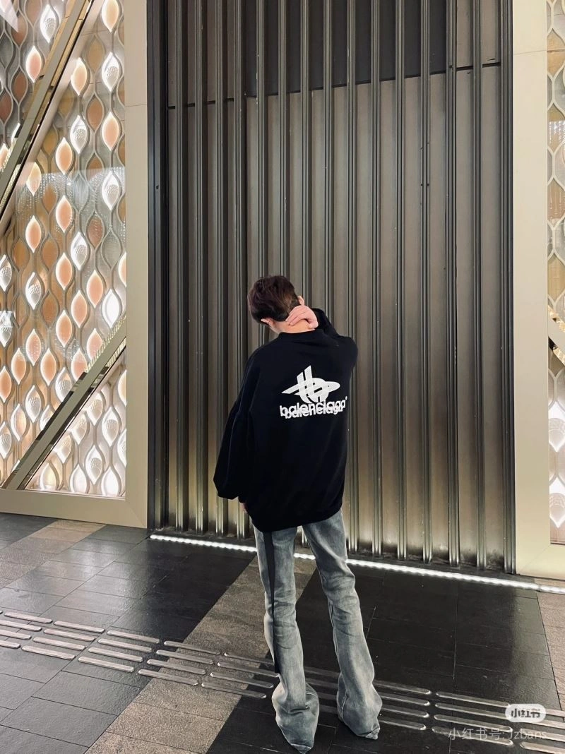 High accuracy Balenciaga Hoodies