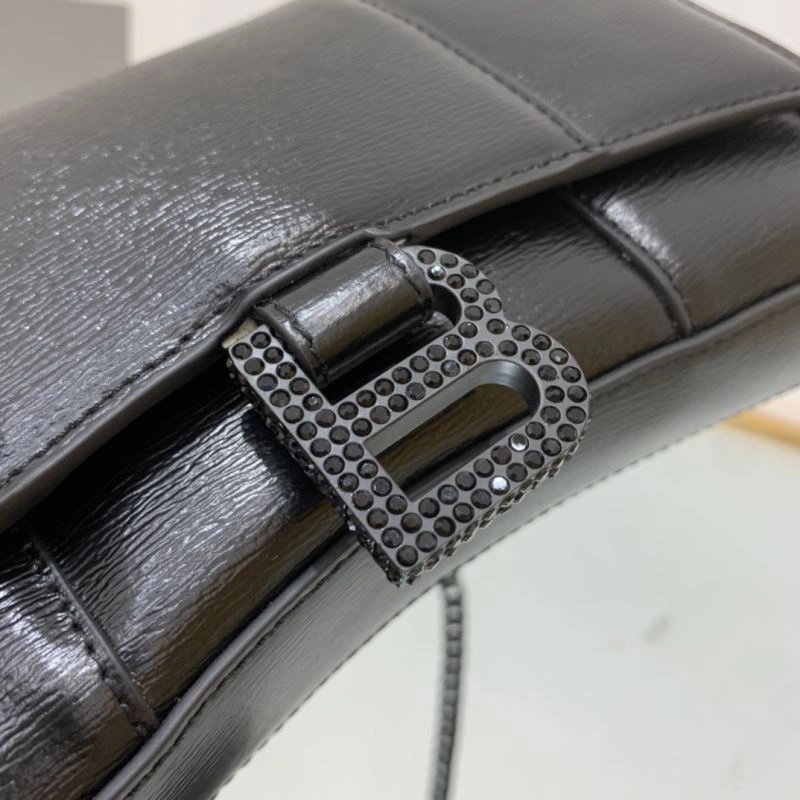 High fidelity Balenciaga Hourglass Chain Bag with Diamond B Buckle