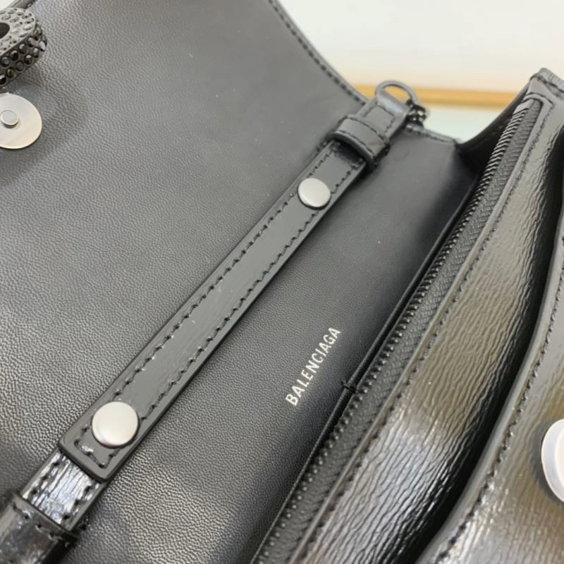High fidelity Balenciaga Hourglass Chain Bag with Diamond B Buckle