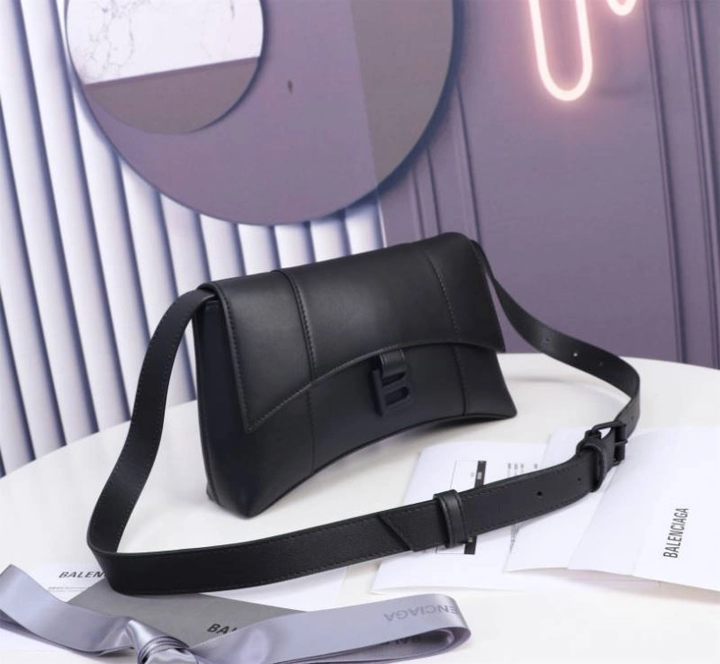 Discounted Balenciaga Iconic Hourglass Black Gun Bag with B-Pull Ring - LG-6068xs