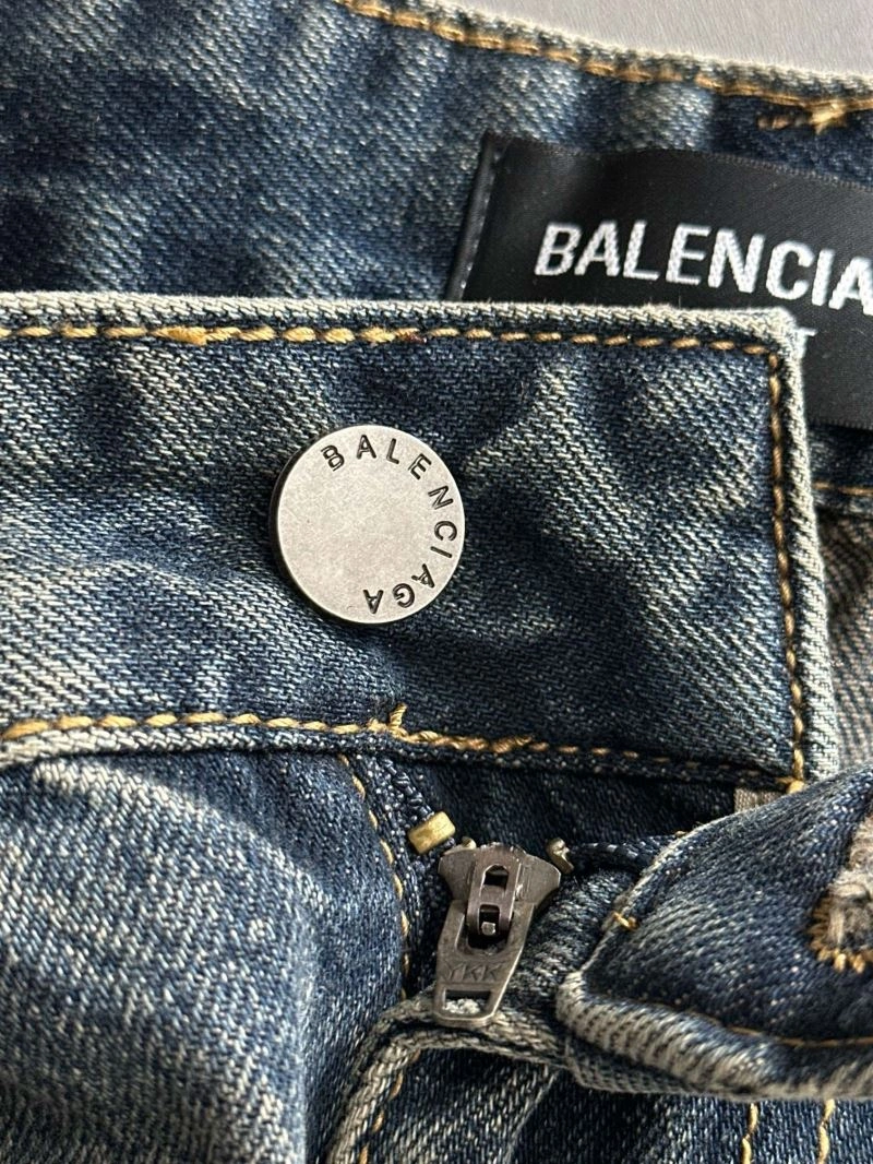 Accurate model Balenciaga Jeans