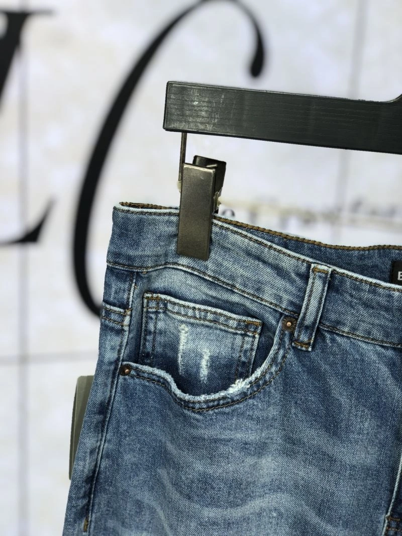 Accurate model Balenciaga Jeans