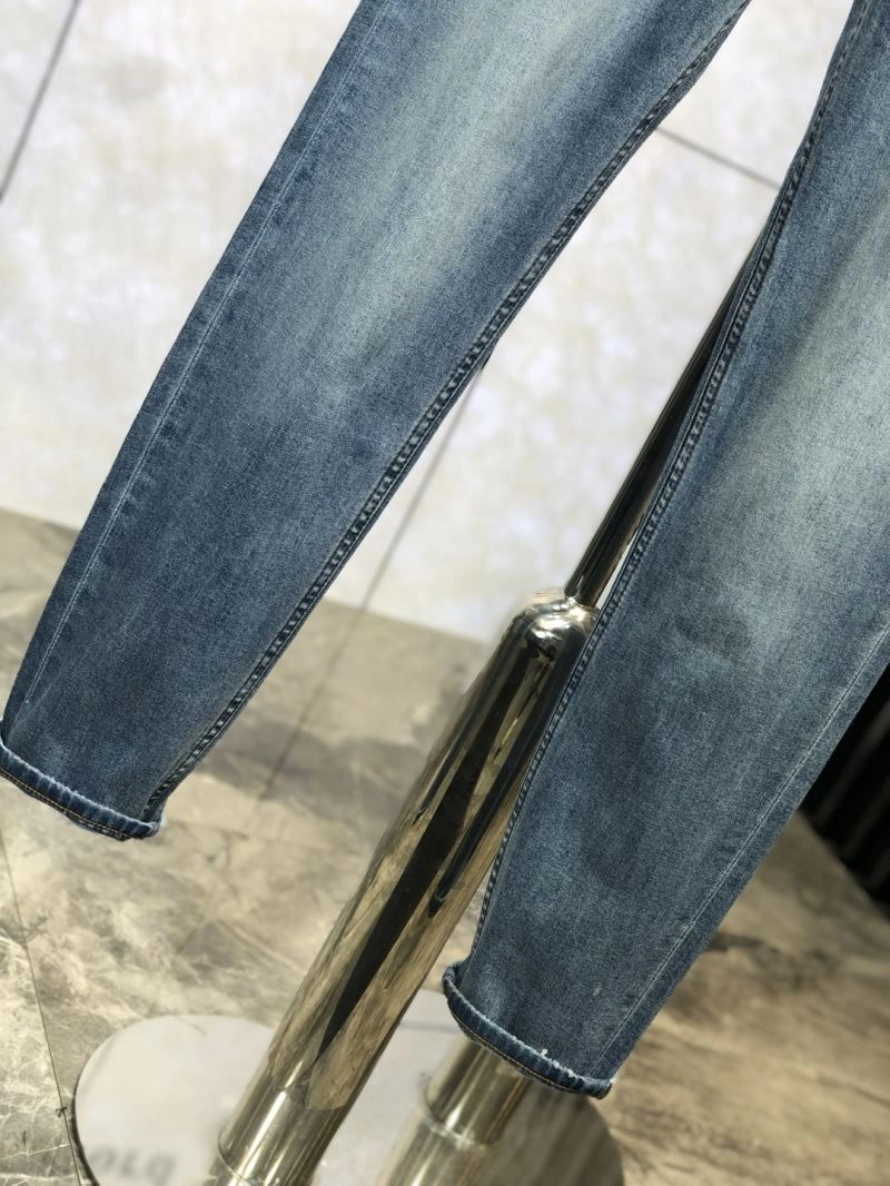 Accurate model Balenciaga Jeans