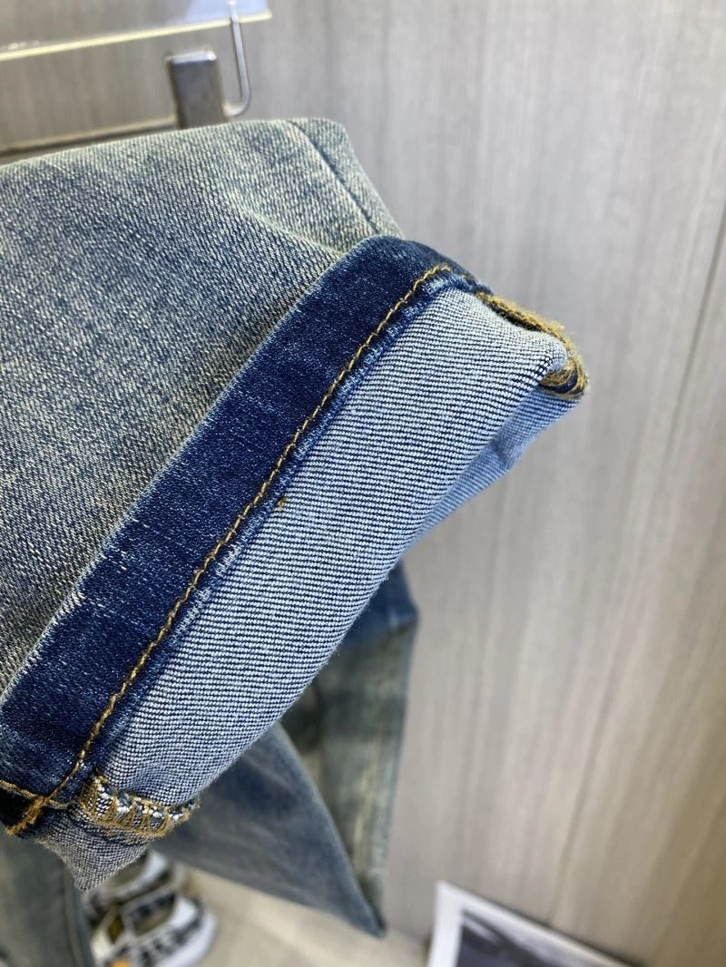 Inexpensive Balenciaga Jeans