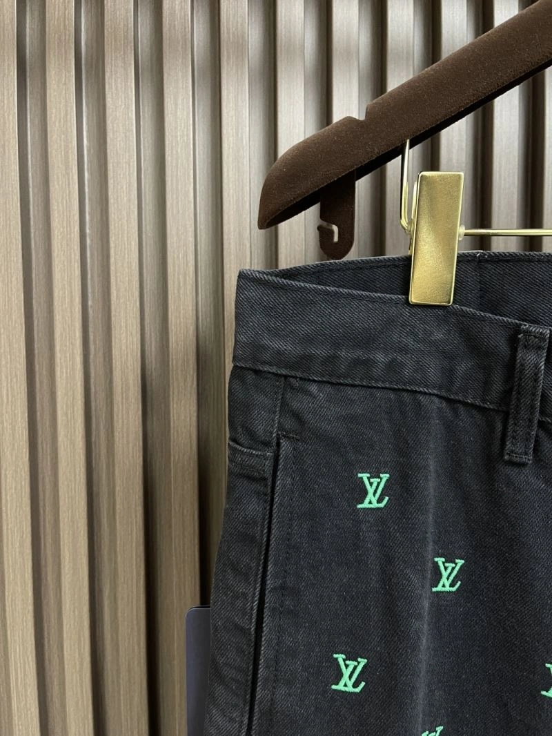 Top match Balenciaga Jeans