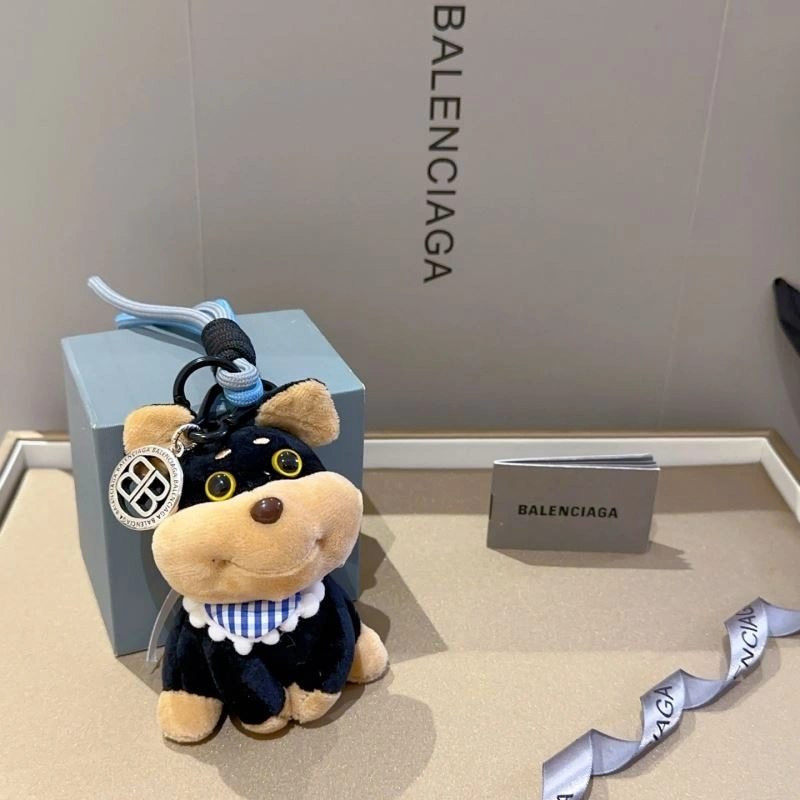 Low-cost Balenciaga Keychains