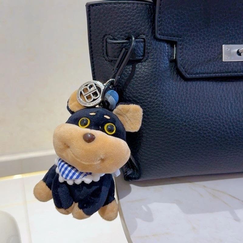 Low-cost Balenciaga Keychains