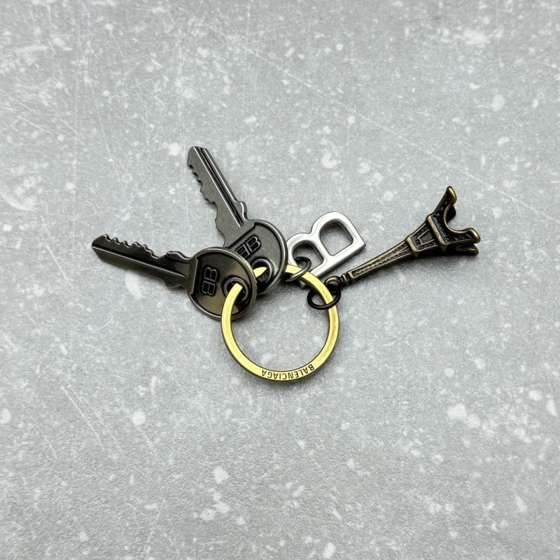 Accurate model Balenciaga Keys