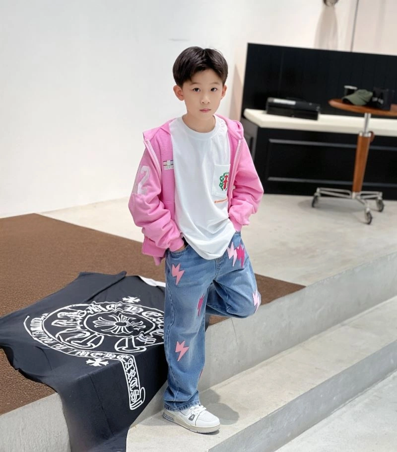 Value-priced Balenciaga Kids