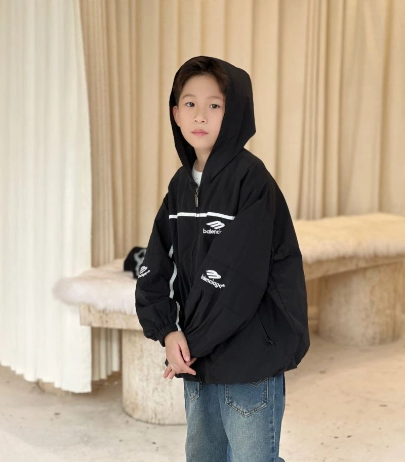 Bargain Balenciaga Kids