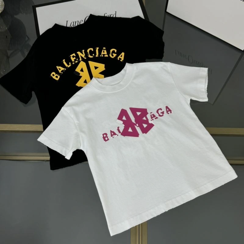 Low-cost Balenciaga Kids