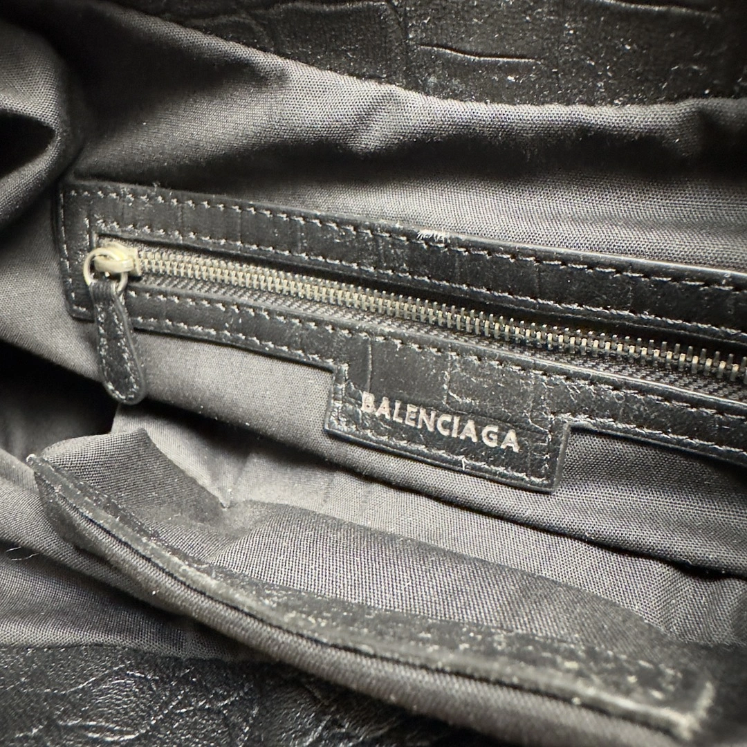 High accuracy Balenciaga Le Cagole Exploded Sheepskin Half-Moon Bag