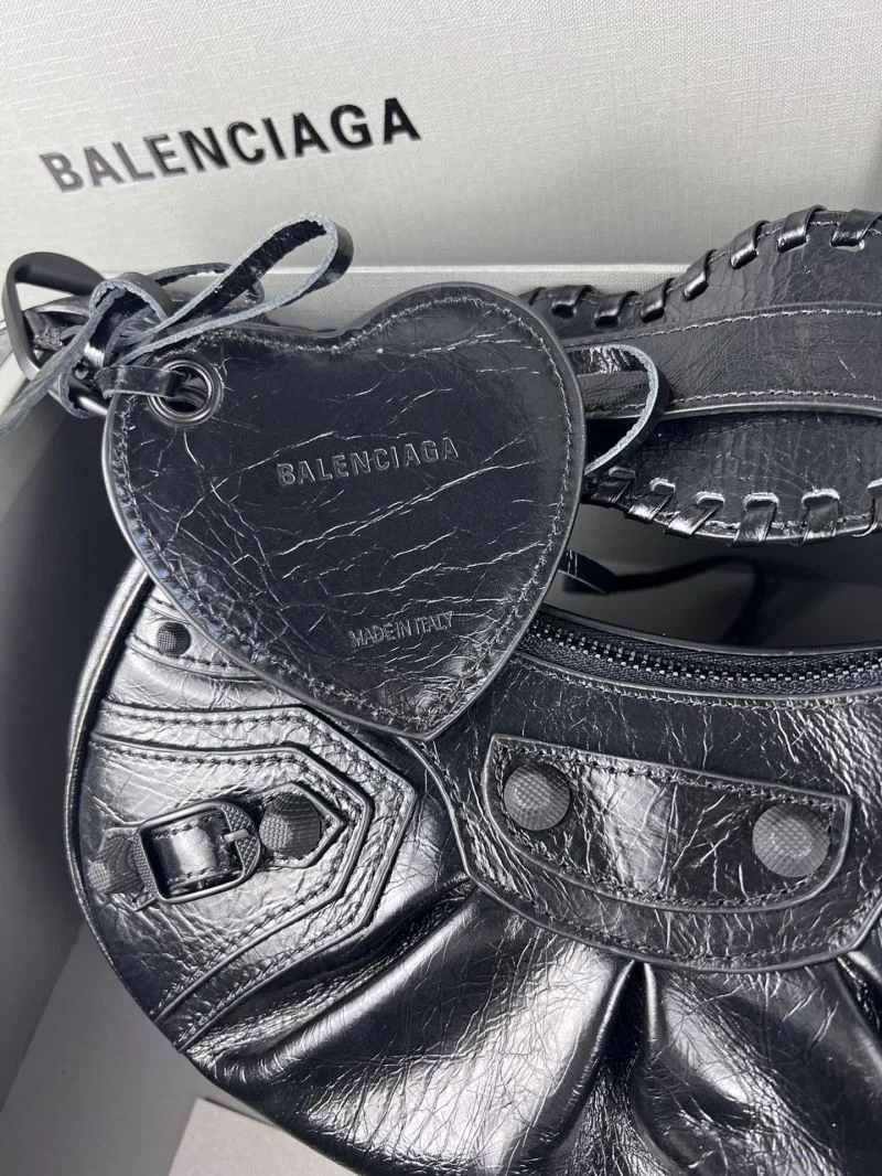Accurate model Balenciaga Le Cagole Half-Moon Dumpling Bag in Black Wax