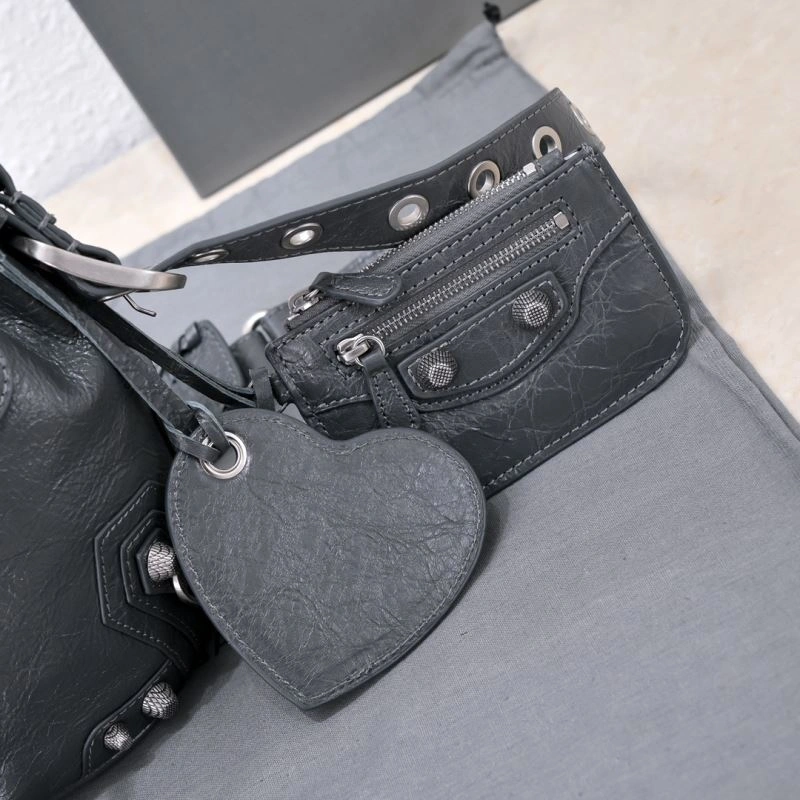 Brand-original Balenciaga Le Cagole Heart-Mirror Bucket Bag in Lambskin