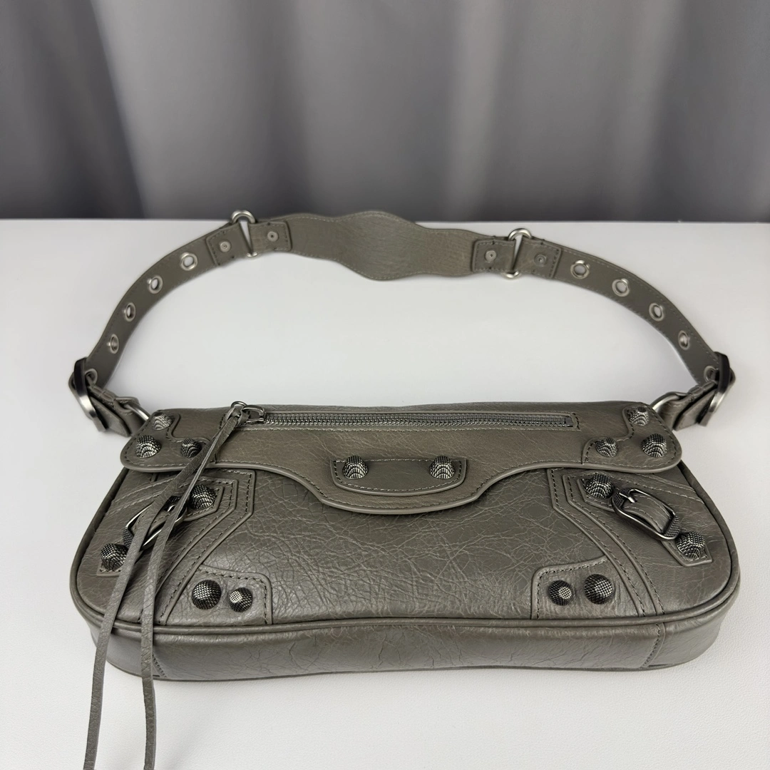Mirror quality Balenciaga Le Cagole Large Lambskin Sling Bag