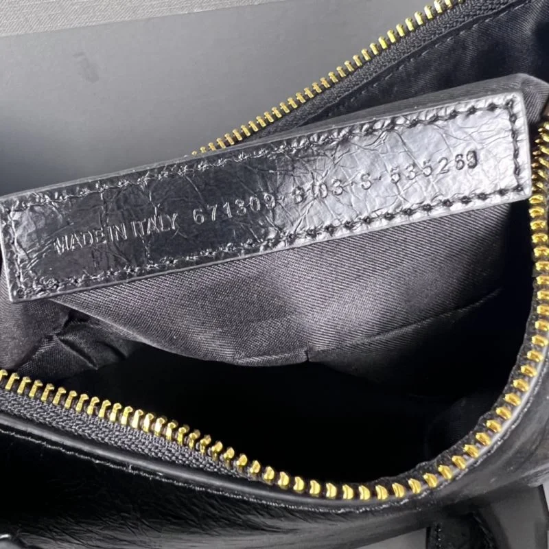 Top mirror Balenciaga Le Cagole Retro Motorcycle Dumpling Bag