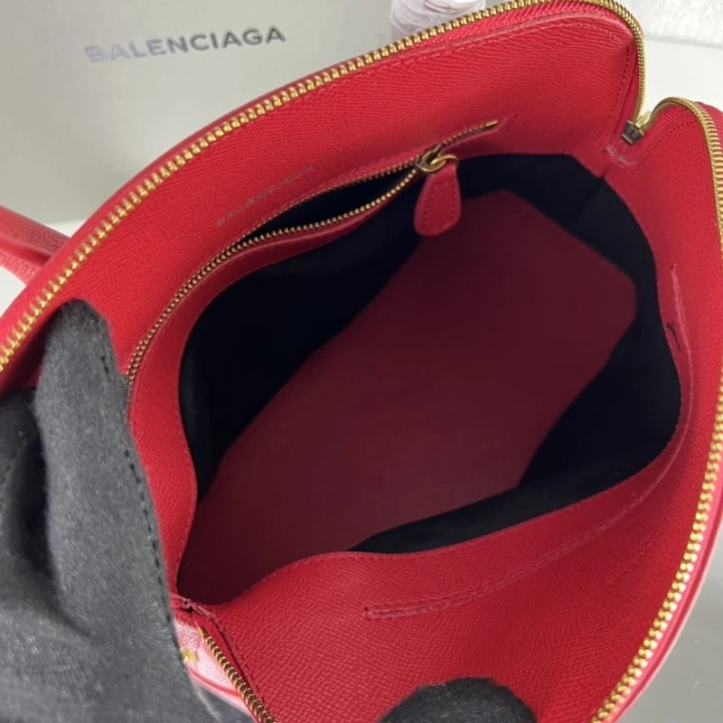 Accurate model Balenciaga Limited Edition Oversized Letter Shell Bag