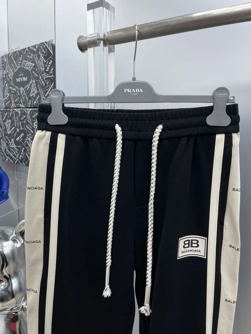 Accurate model Balenciaga Long Pants