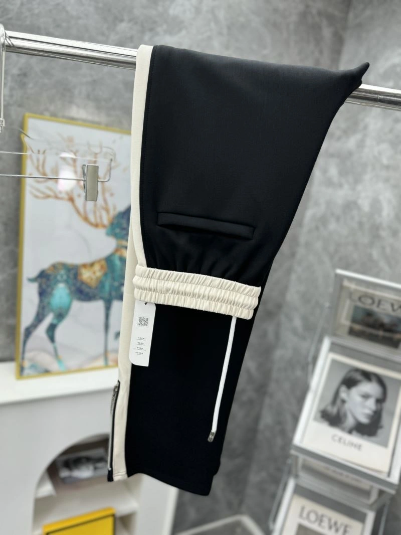 Accurate model Balenciaga Long Pants