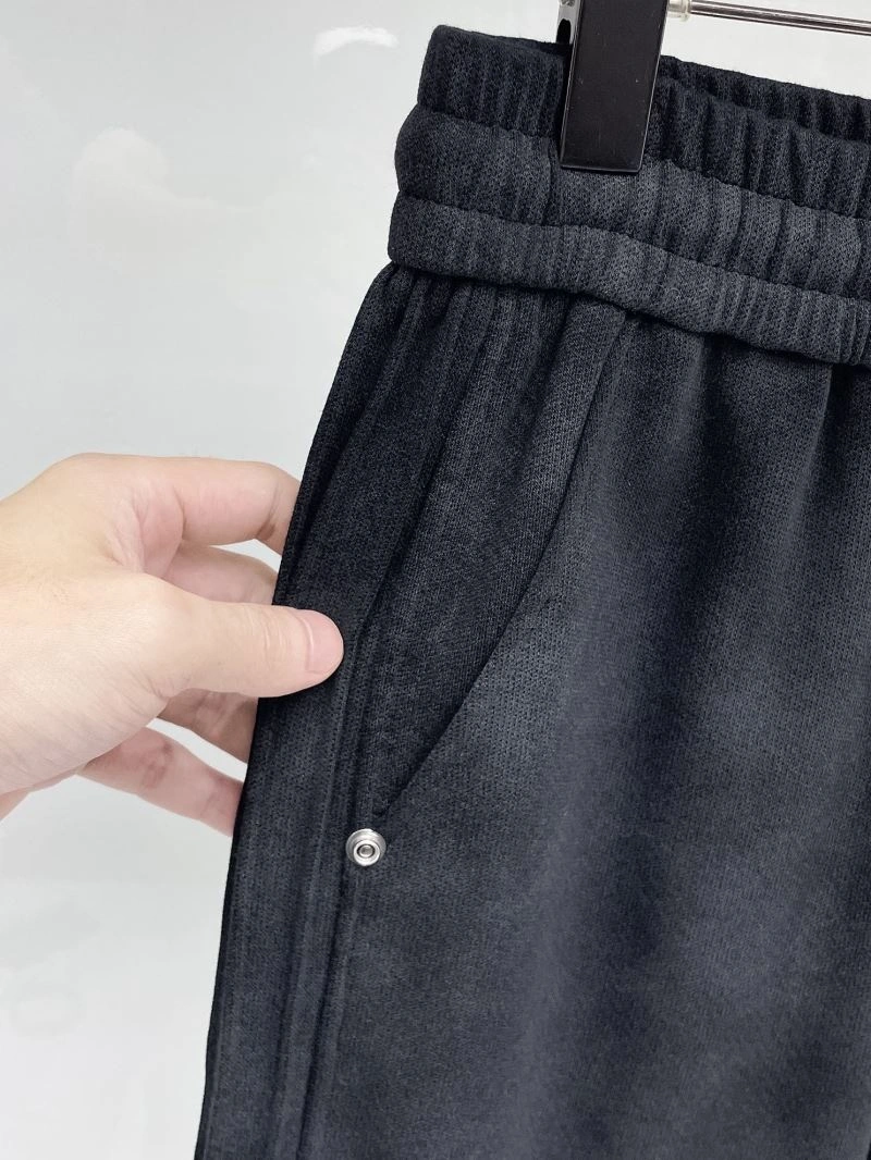 Accurate model Balenciaga Long Pants