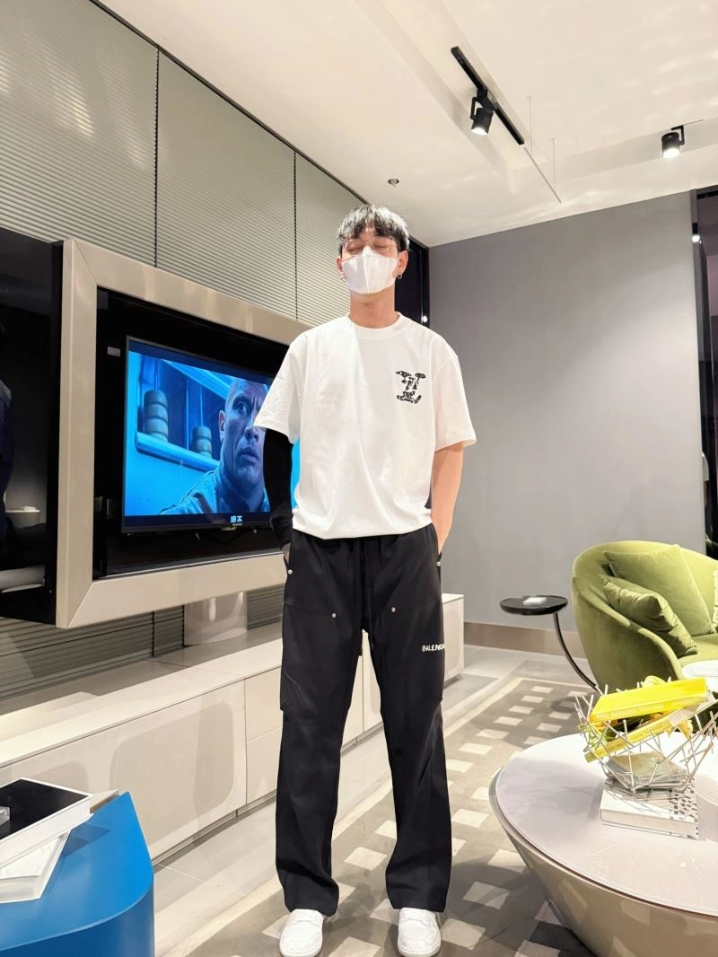 Budget-friendly Balenciaga Long Pants