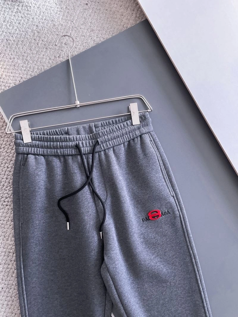 Accurate model Balenciaga Long Pants