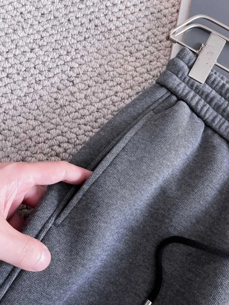 Accurate model Balenciaga Long Pants