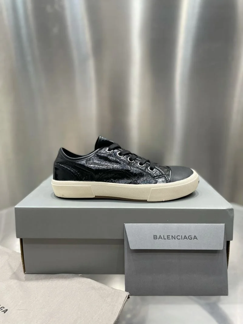 Balenciaga Low Shoes