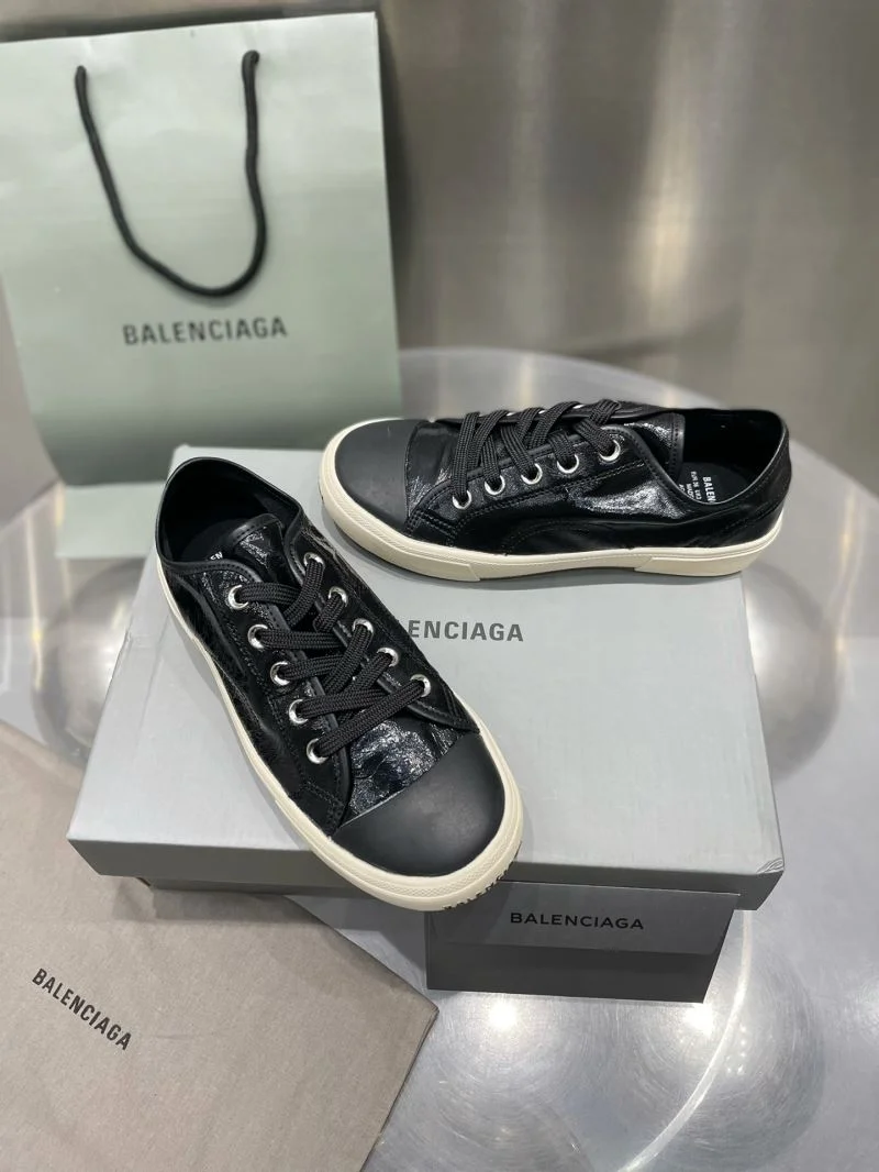 Exact replica Balenciaga Low Shoes