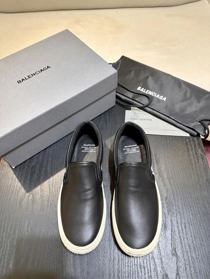 Balenciaga Low Shoes