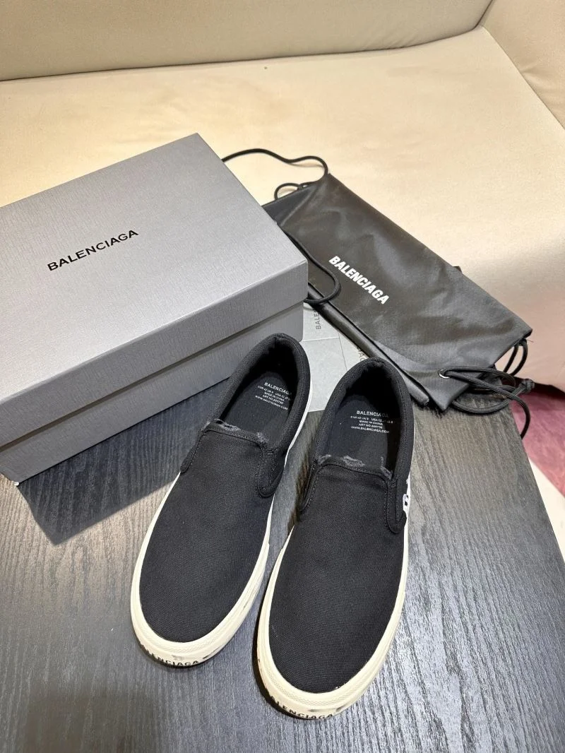 Low-cost Balenciaga Low Shoes