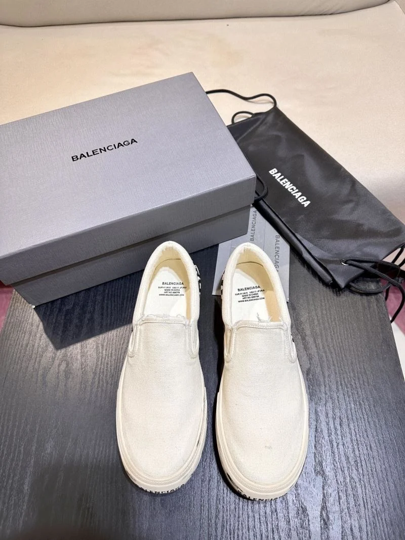 Balenciaga Low Shoes