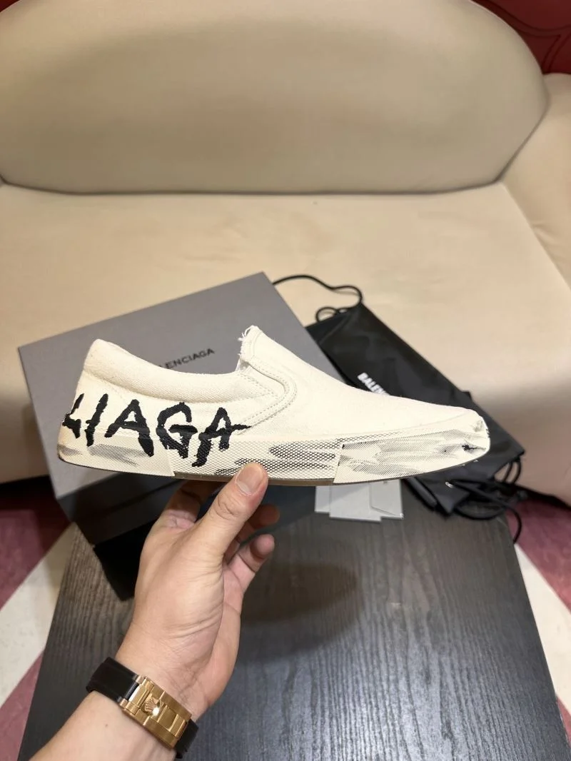 Mirror quality Balenciaga Low Shoes