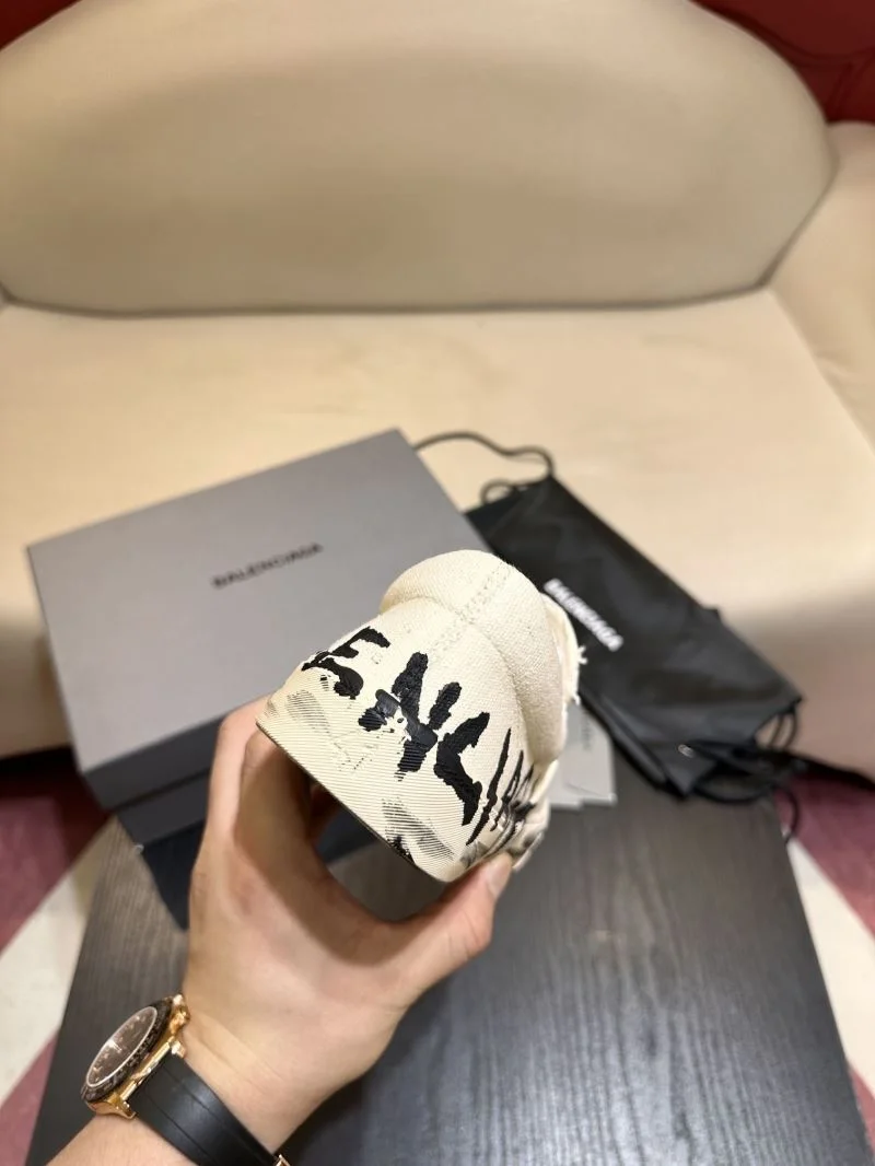 Mirror quality Balenciaga Low Shoes