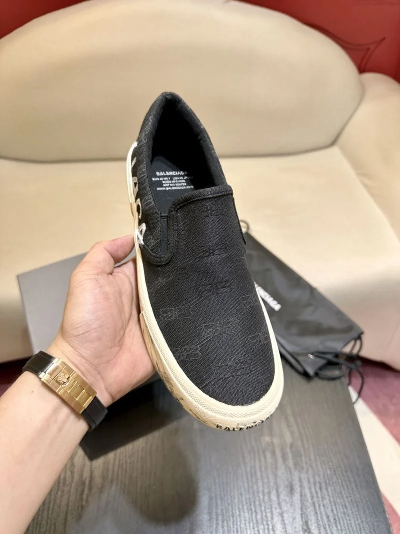 Factory-made Balenciaga Low Shoes