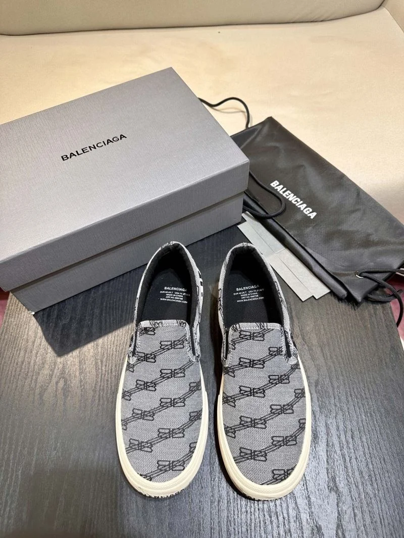 Balenciaga Low Shoes