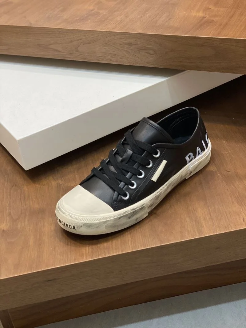 Top match Balenciaga Low Shoes