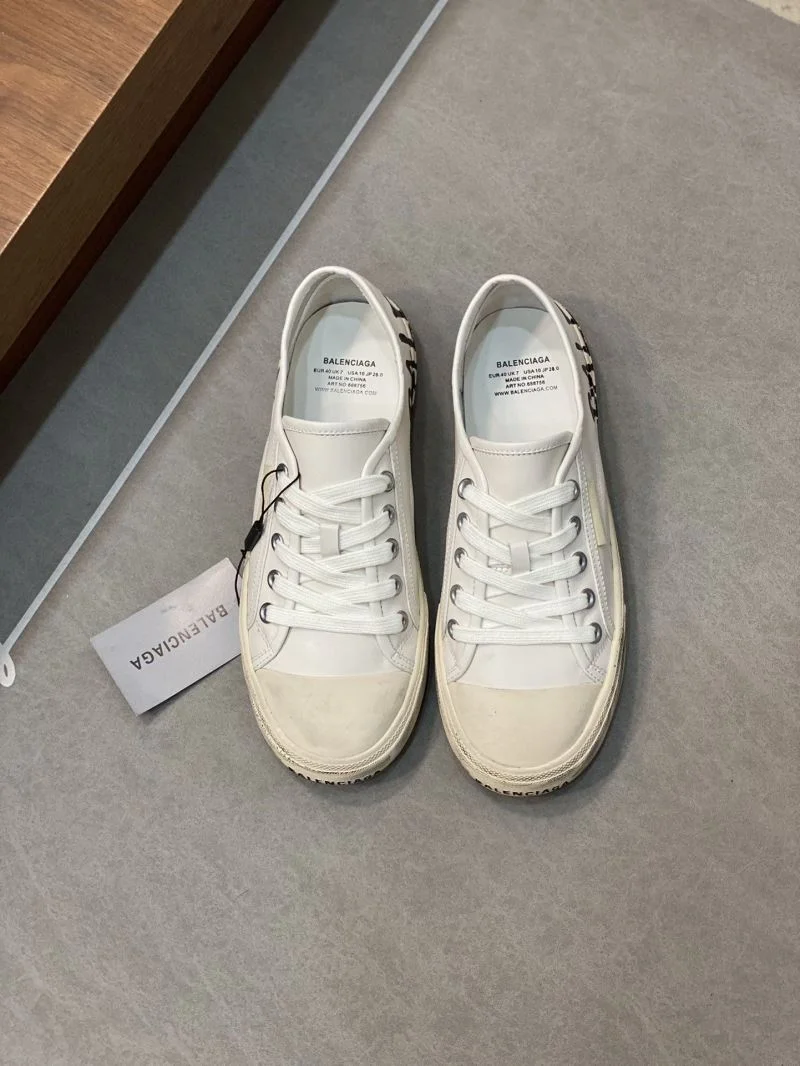 Balenciaga Low Shoes