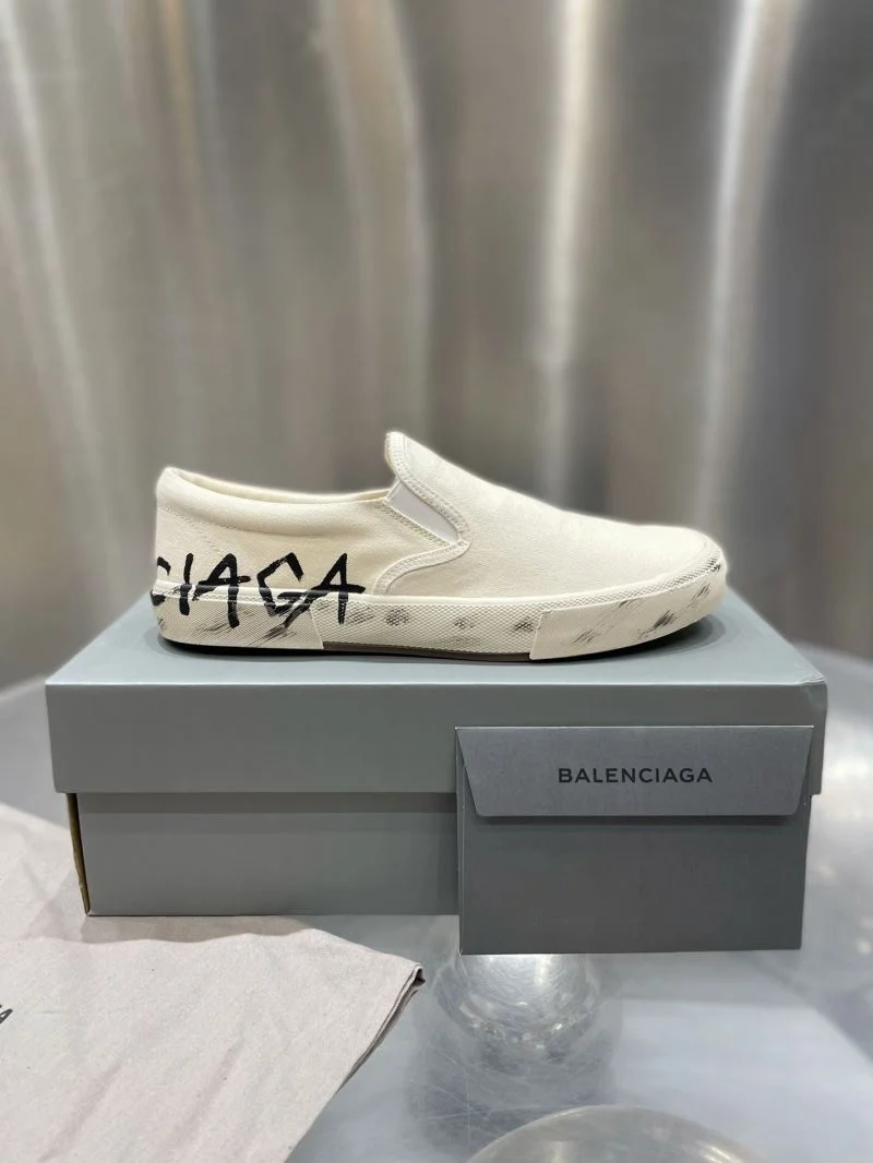 Balenciaga Low Shoes