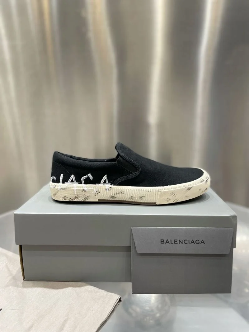 Balenciaga Low Shoes